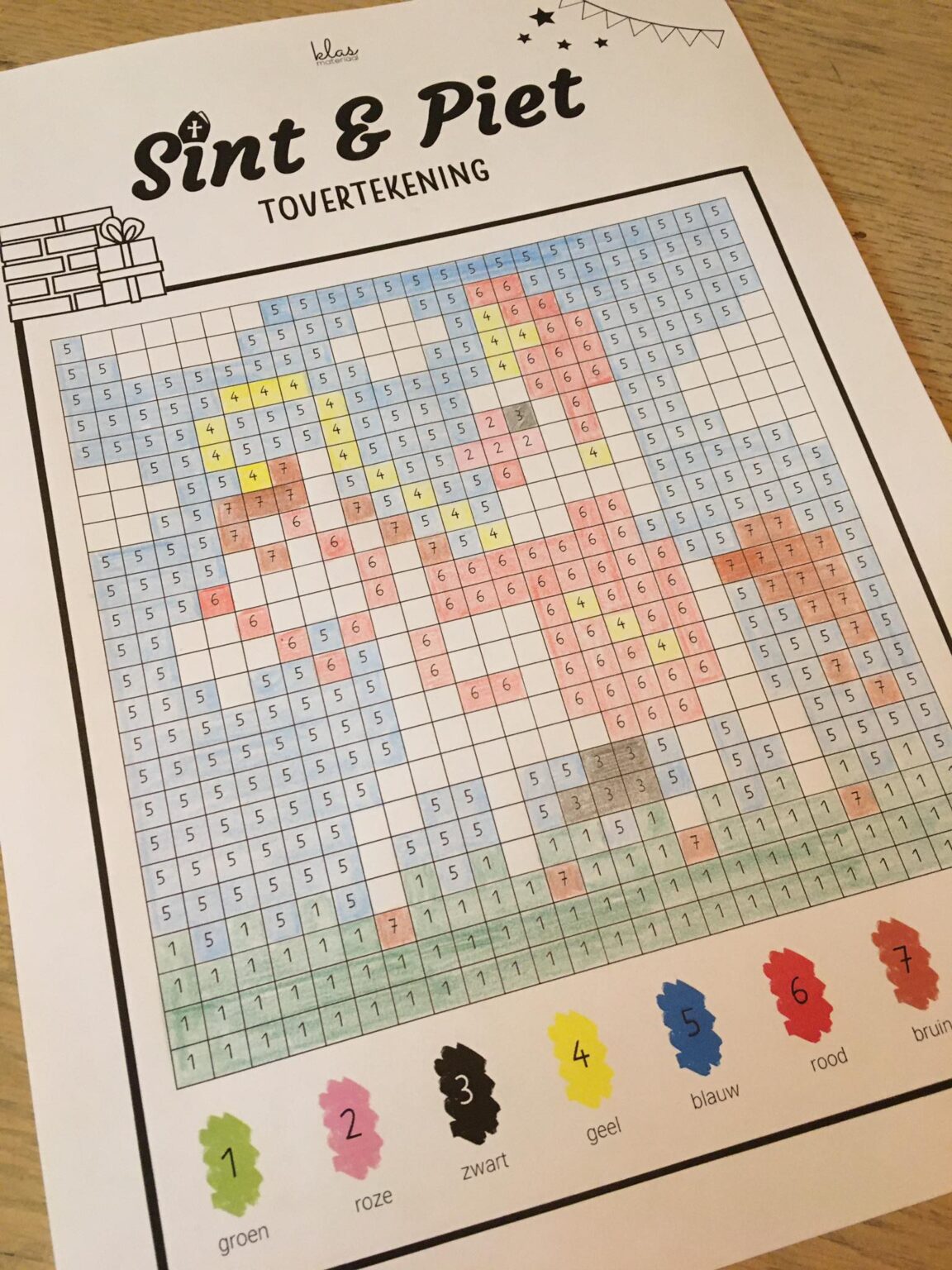 Kleuren op code Sint en Piet · Klasmateriaal